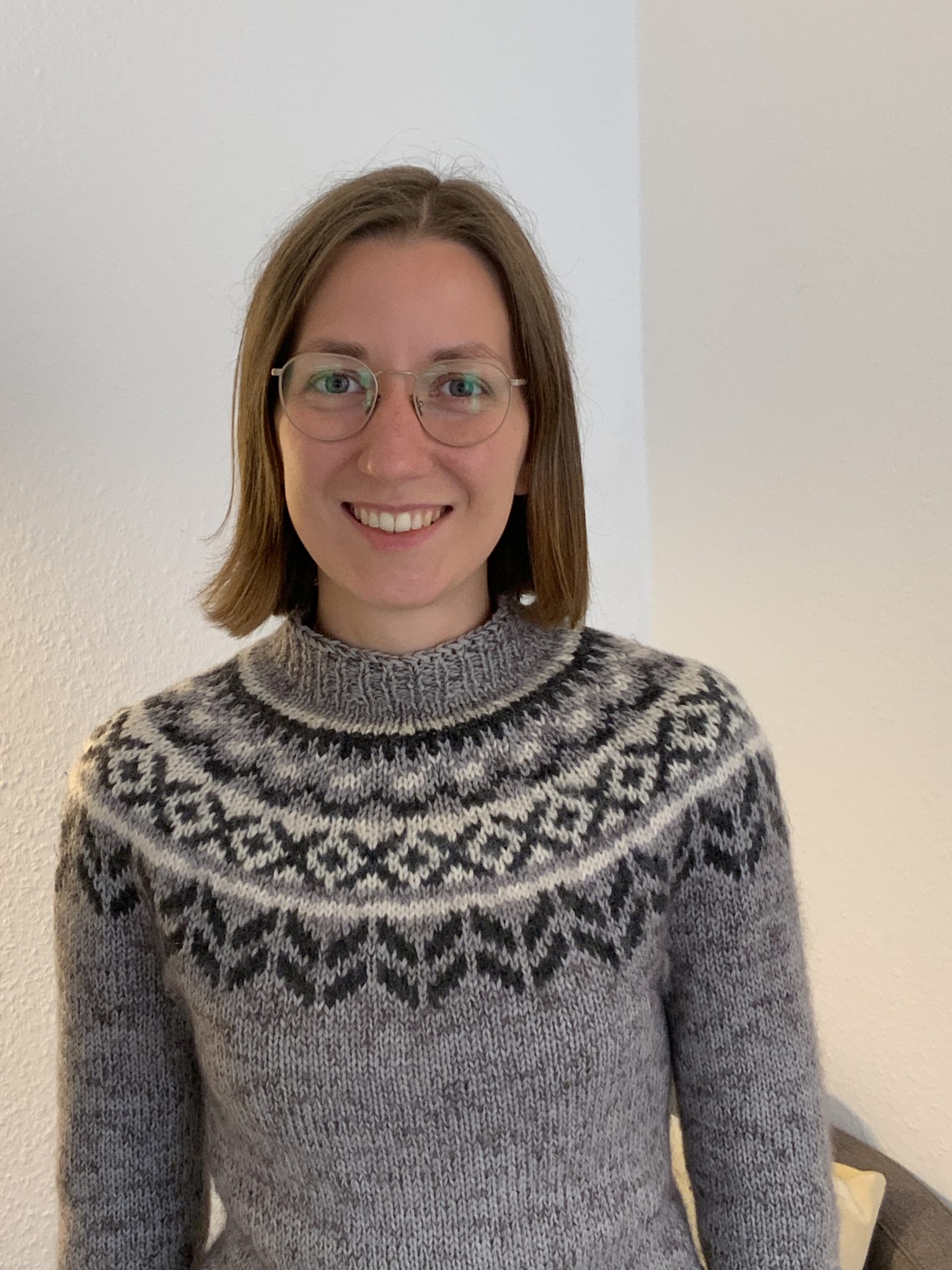 Leonie B. Physikerin | Gesangsunterricht Bühnencoaching Sängerin ...